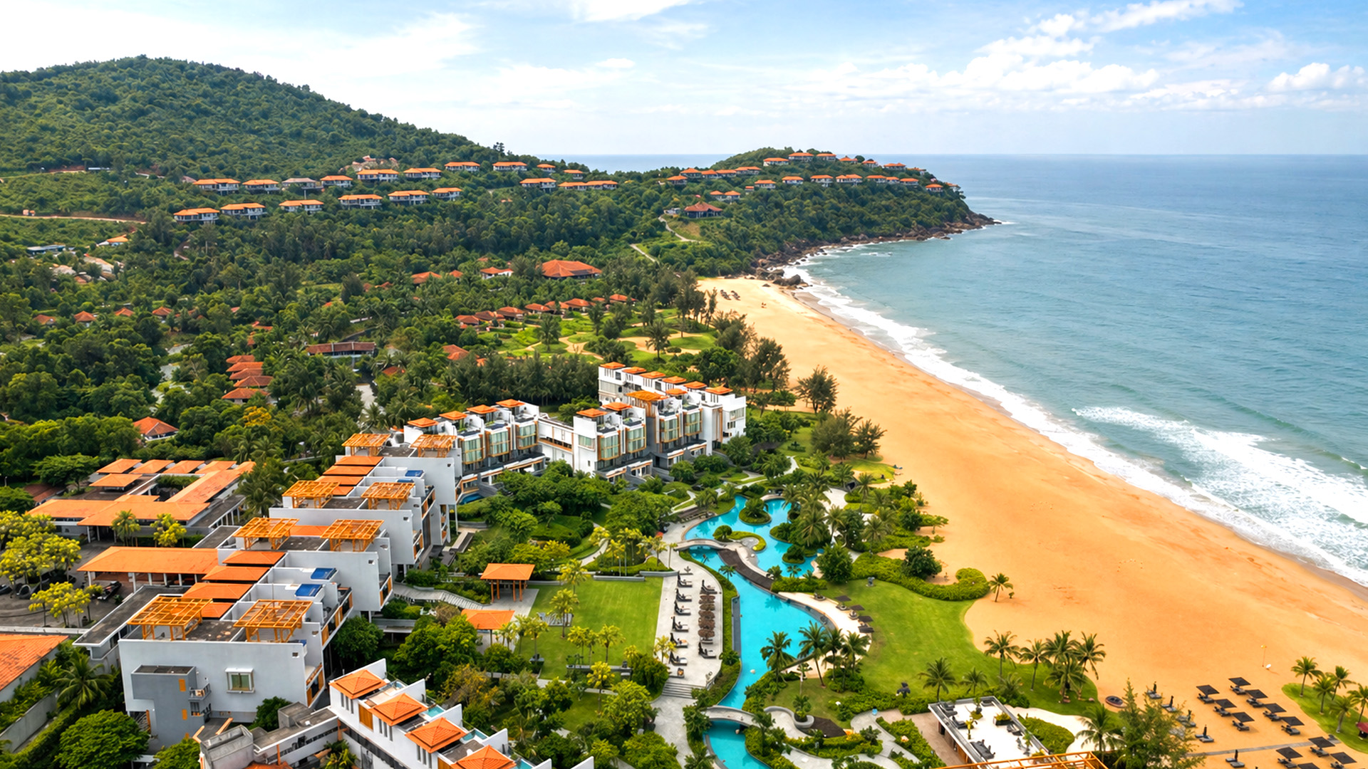 Een luxe resort direct aan de kust van Lang Co