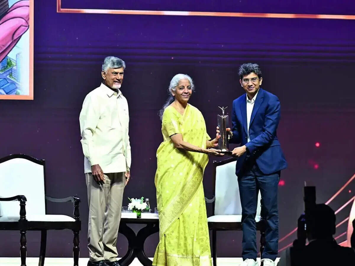 ET Awards: Lalit Keshre wins Entrepreneur of the Year for building ...