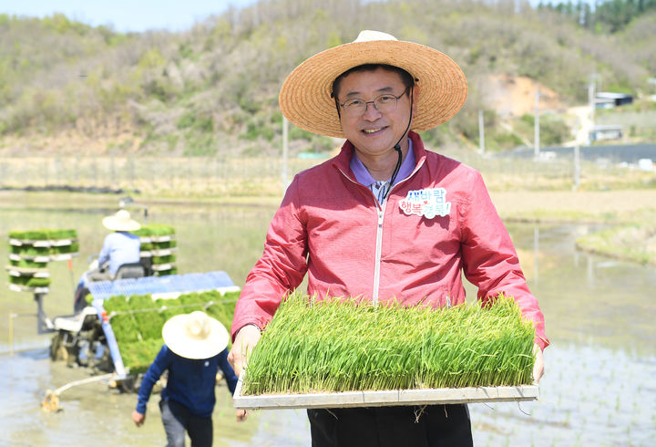 이철우, 농축산식품 분야 10대 공약 발표… "소득 2배로"