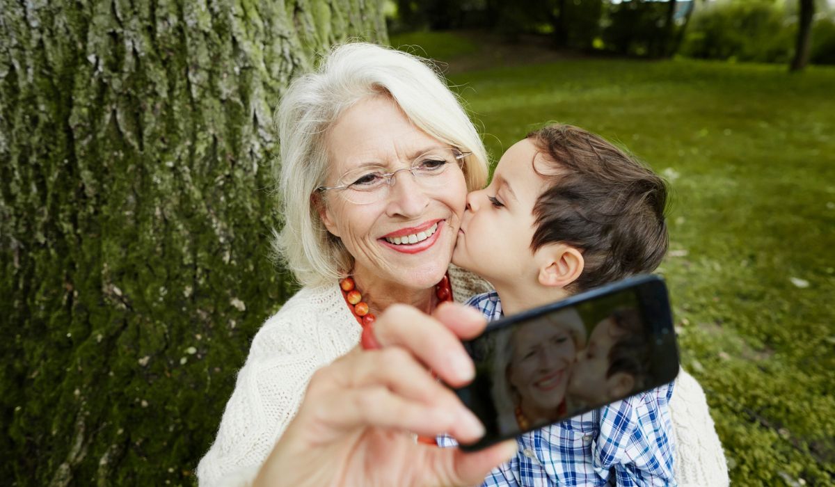 Grandparents warned to never share these 7 things on social media