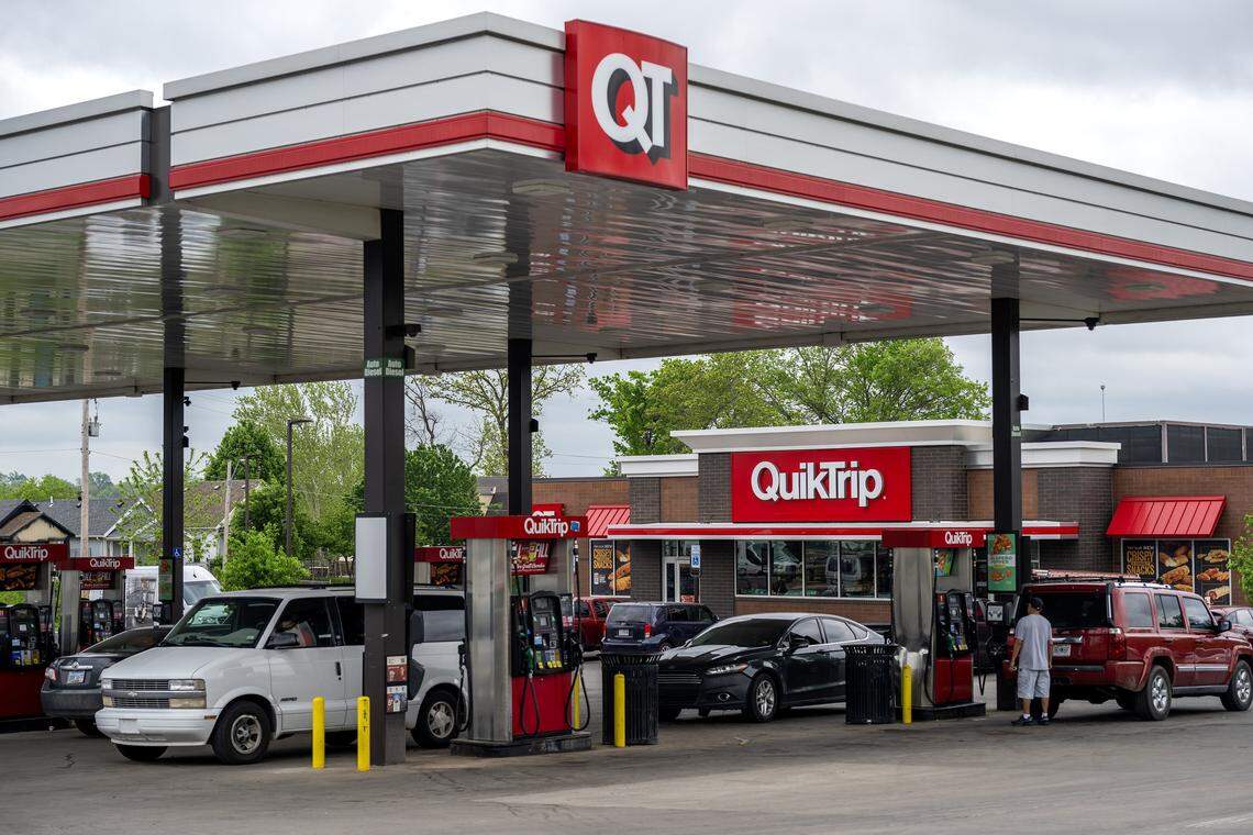 KC area drivers sound off on high gas prices, the Iran war. 'We all ...