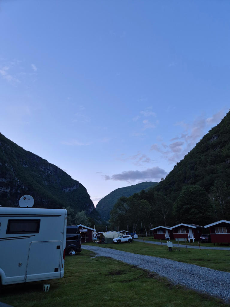 Traveling through Norway in a VW bus? Never again!