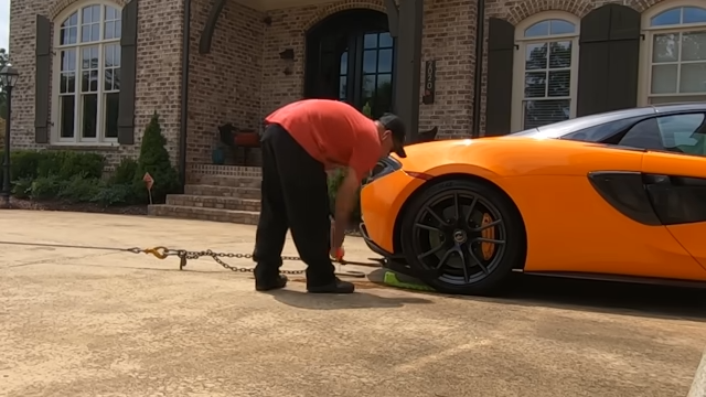 “I don’t like dragging those cars” risky move with luxury vehicle