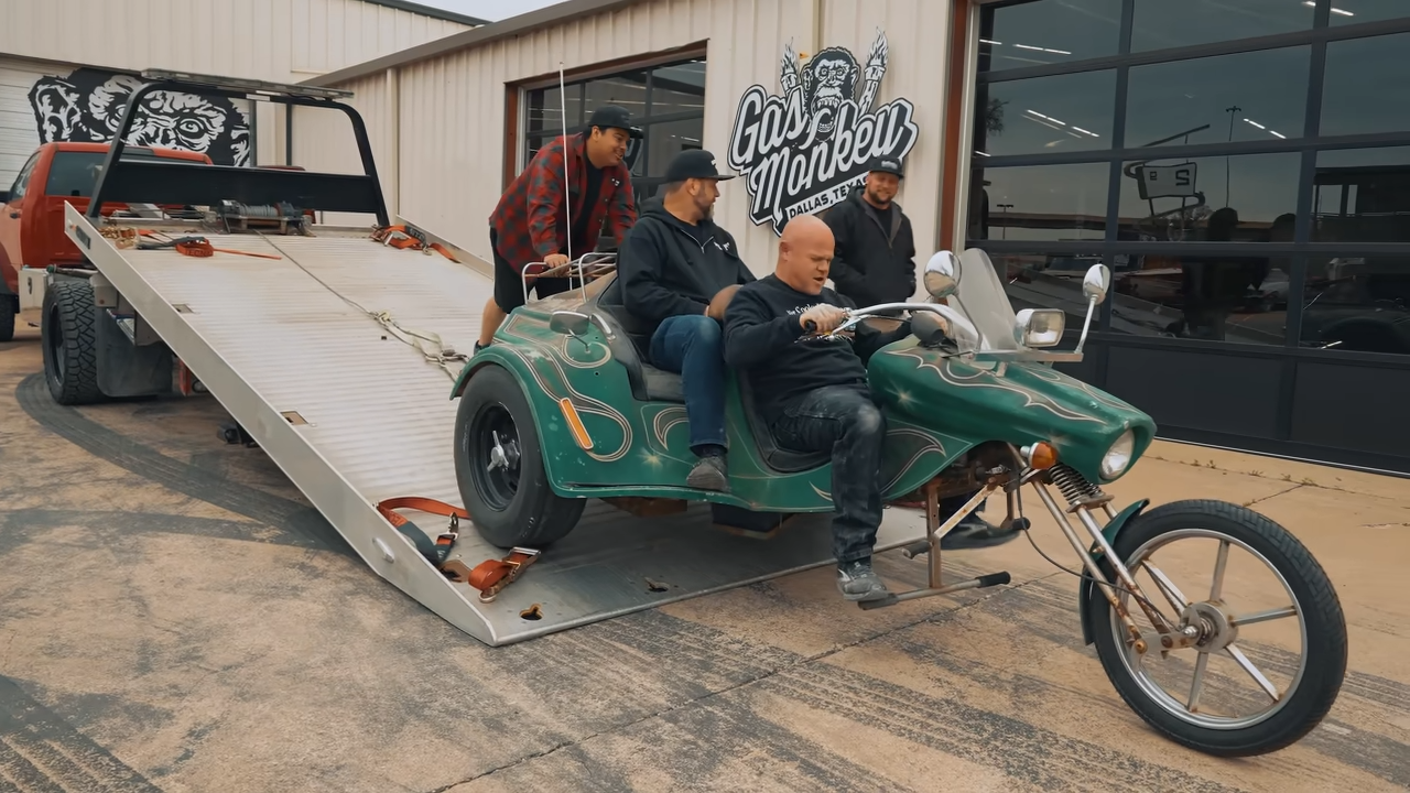 He bought this abandoned 1961 wagon - $1,000,000 challenge