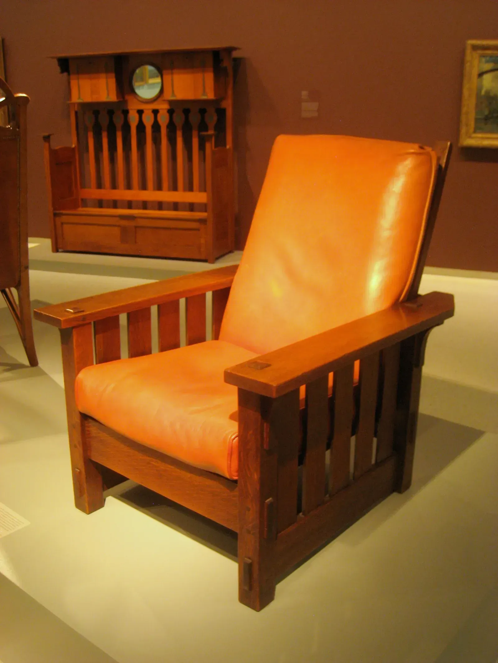 10 antique furniture pieces dealers wish you'd kept