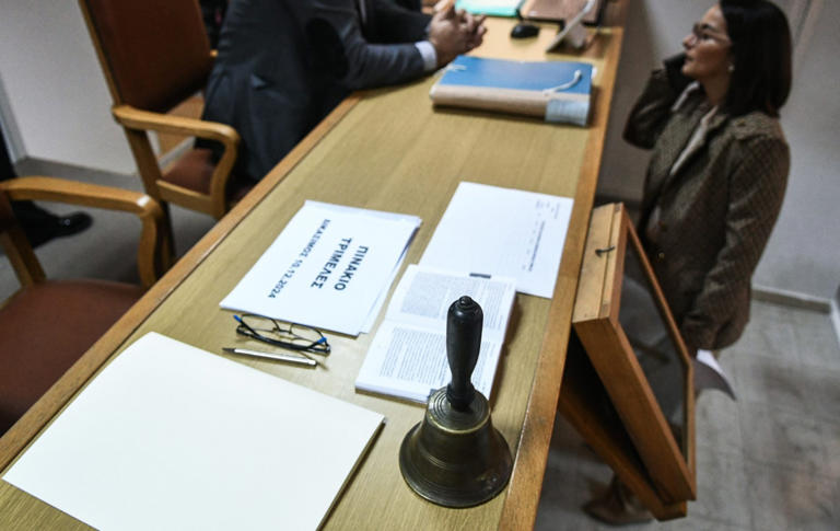 Αλλαγές στις διαθήκες: Πότε είναι υποχρεωτικός ο γραφολόγος και τι ...