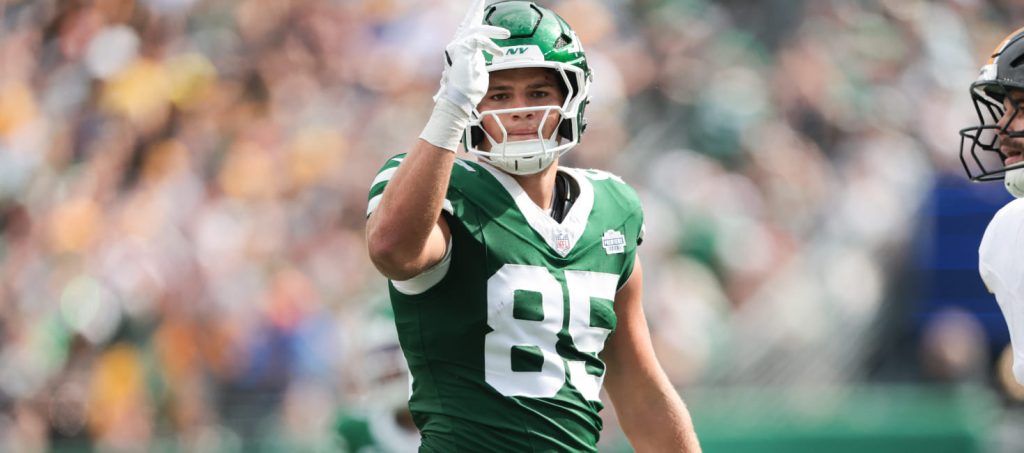6 players trending up & down (2026 fantasy football)