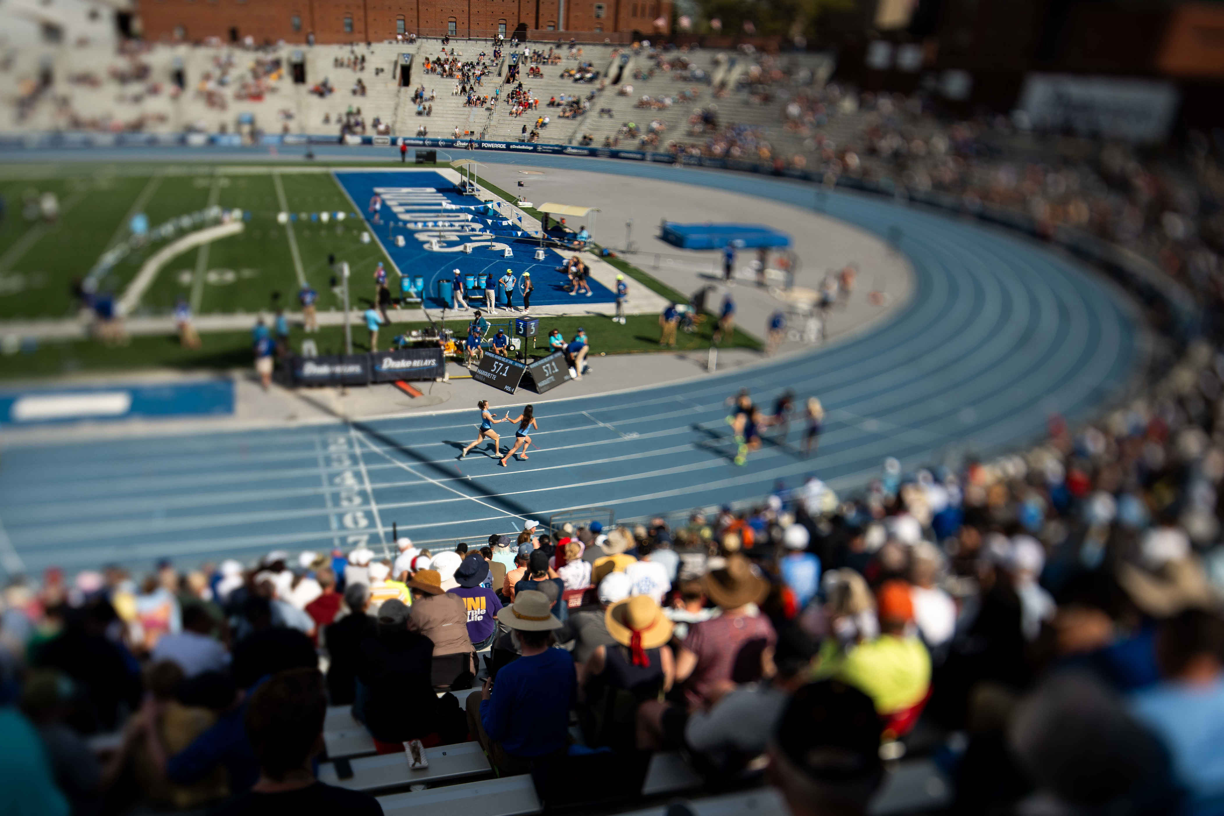 See who qualified for the 2026 Iowa high school state track meet