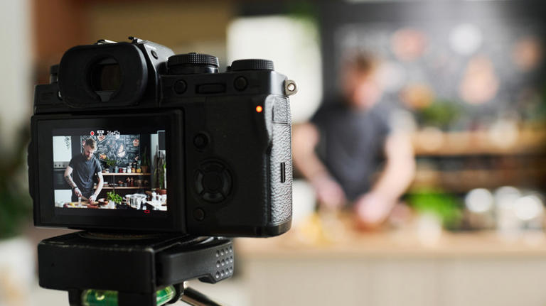 The 9 greatest food shows no one seems to remember