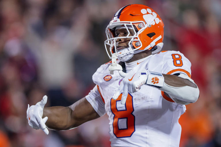 Ravens RB Adam Randall earns an elite endorsement from Dabo Swinney