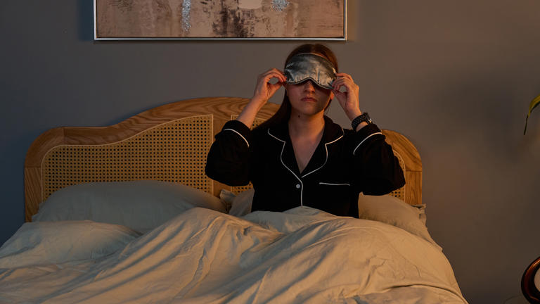 This is the ideal amount of sleep for healthy aging, science says