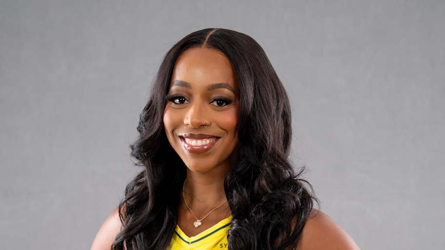 WNBA player denies rumor Klay Thompson cheated on Megan Thee Stallion ...