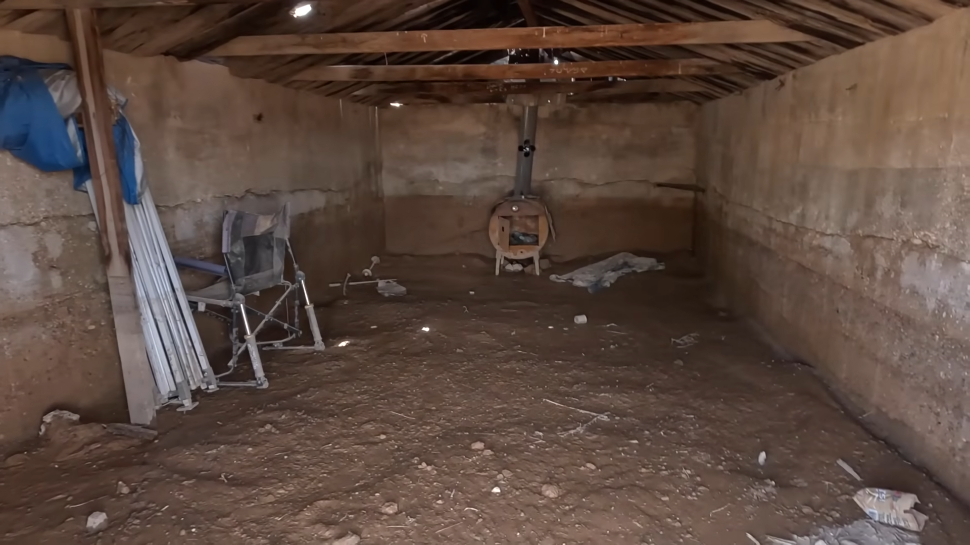 Locals once lived along this desert road - then everything was abandoned