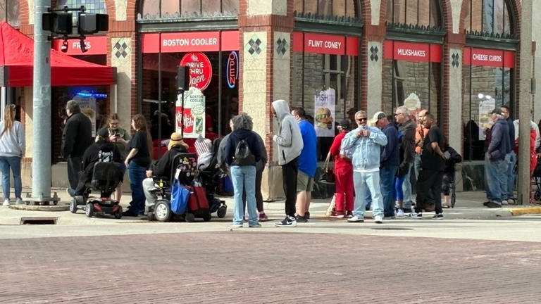 It's back! Halo Burger reopens historic location in downtown Flint