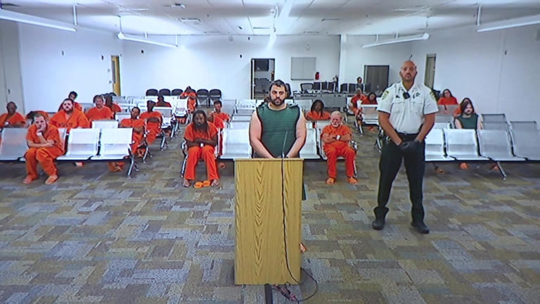 Suspect accused of killing 2 USF students allegedly used ChatGPT to ...