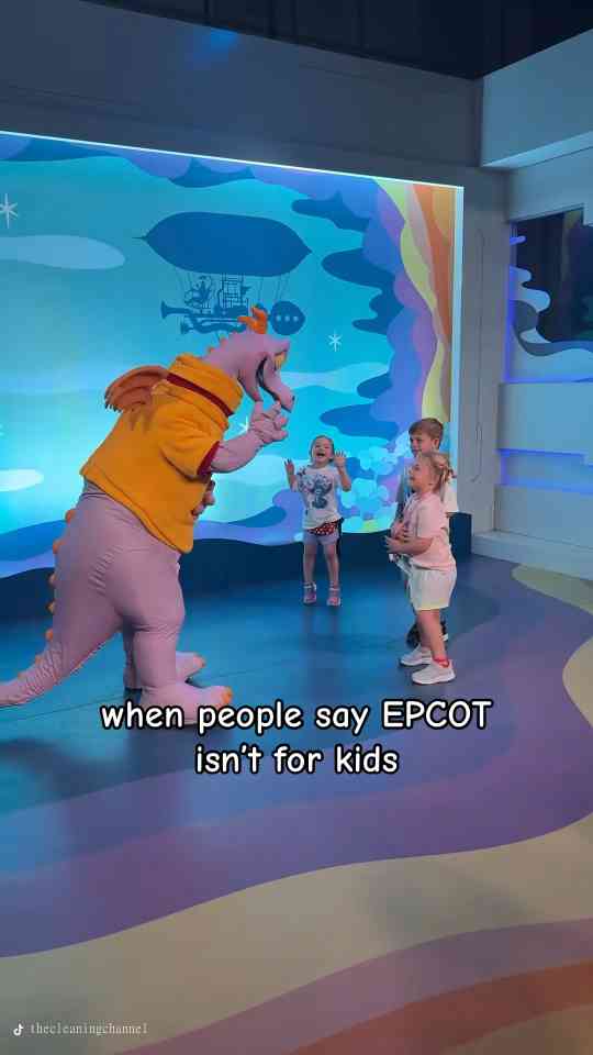 Whoever says EPCOT is just for adults clearly hasn't seen it through ...
