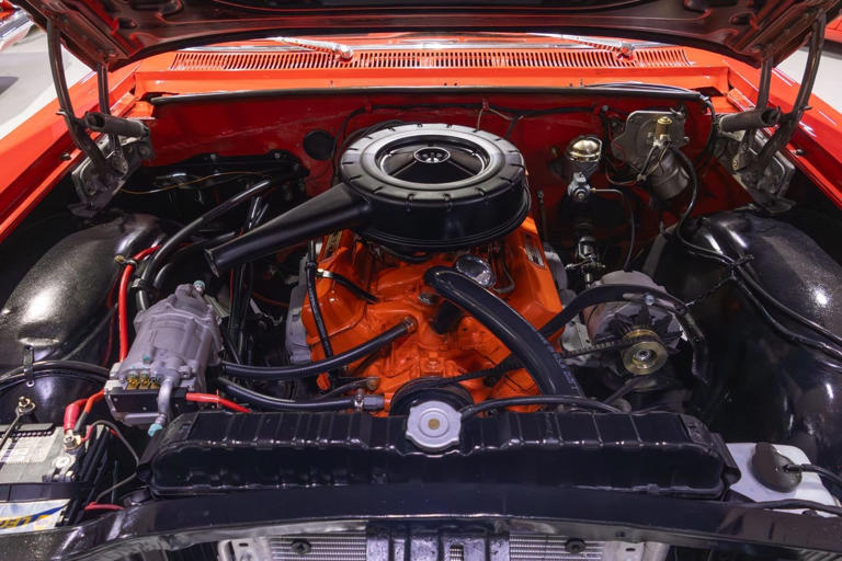 1963 Chevrolet Impala SS blends classic style with modern comfort in ...