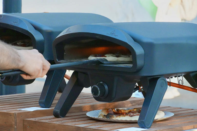 Throw your own spring pizza party with these 3 recipes