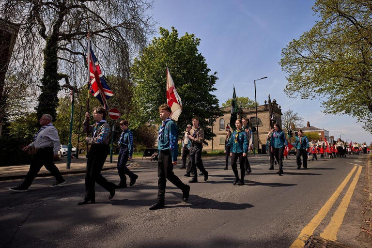 Parade marks St George’s Day in Wakefield