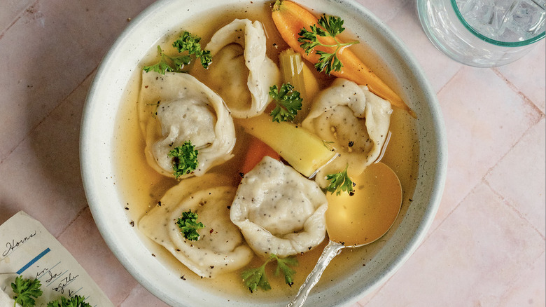 15 tips on how to make vegan & vegetarian alternatives to Jewish foods ...