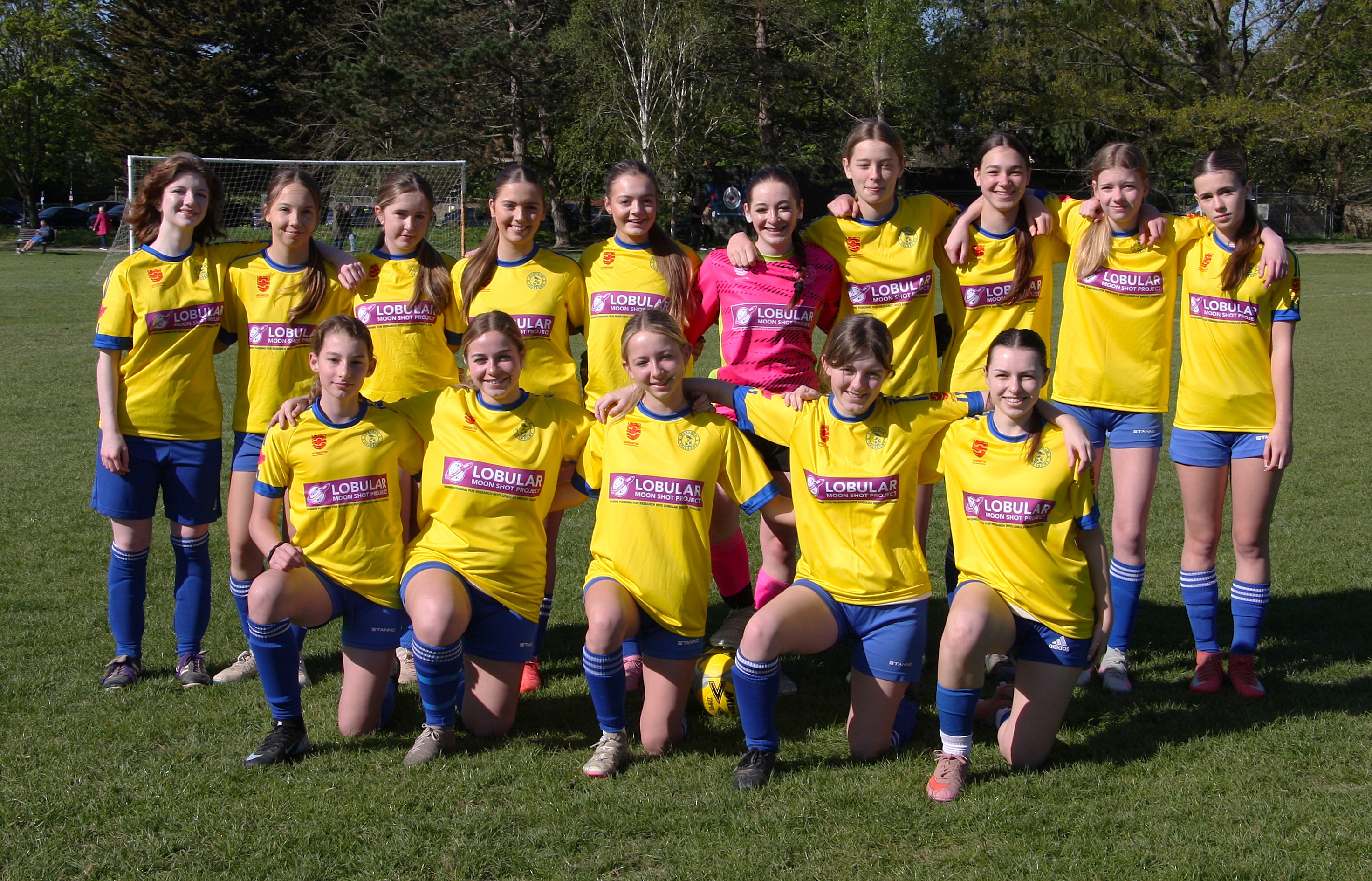 Horsham Sparrows FC U16 back lobular breast cancer research project