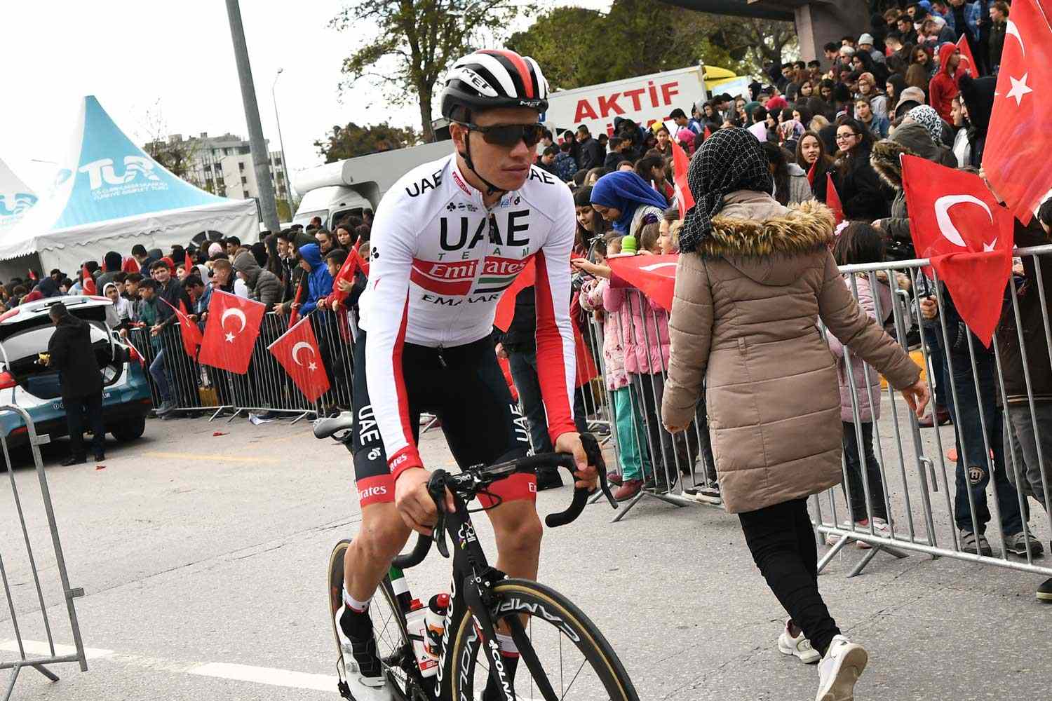 Pro cyclist, 30, dies of ‘medical complications’ 6 days after crash ...