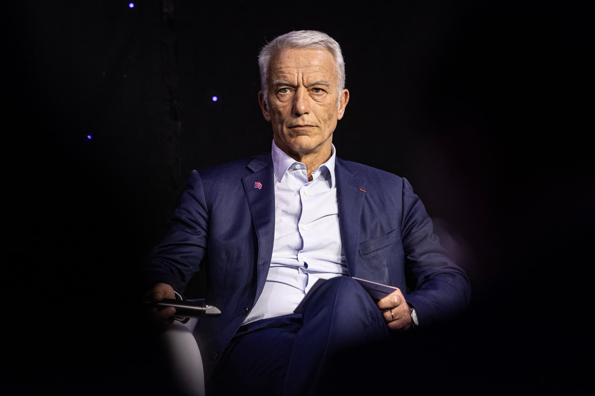 « Anti-entreprise, anti-emploi, anti-salaire et anti-pouvoir d'achat ...