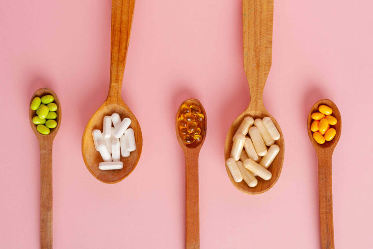 We asked experts about 7 most popular supplements—and they didn't agree