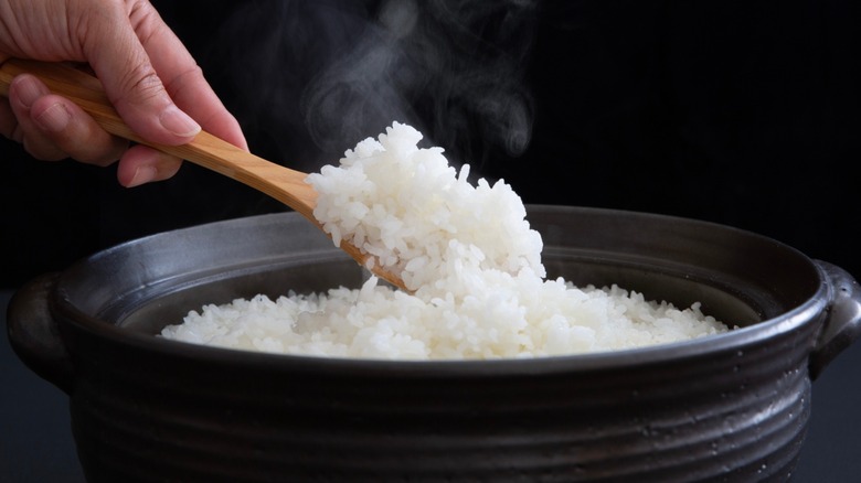 Why your white rice turned yellow and how to prevent it next time