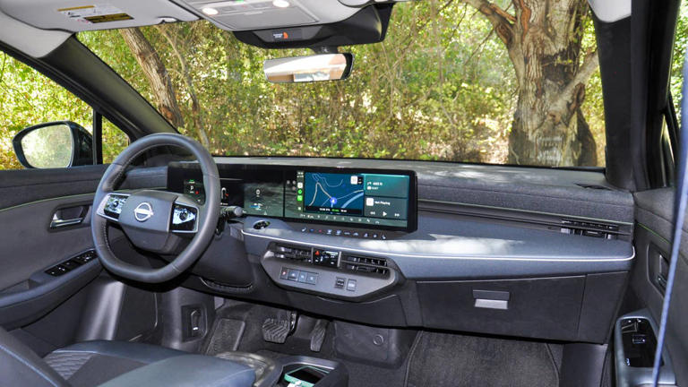 2026 Nissan Leaf vs Fiat 500e: I drove both small EVs—here's my honest ...