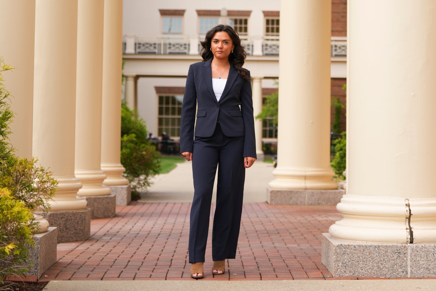 College students are changing course in search of 'AI-proof' majors but ...