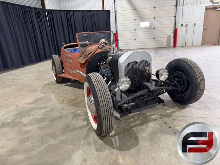 1946 Ford rat rod heads to Big Boy Toy auction with custom styling and ...