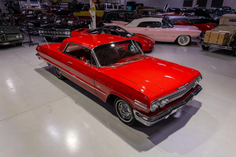 1963 Chevrolet Impala SS blends classic style with modern comfort in ...