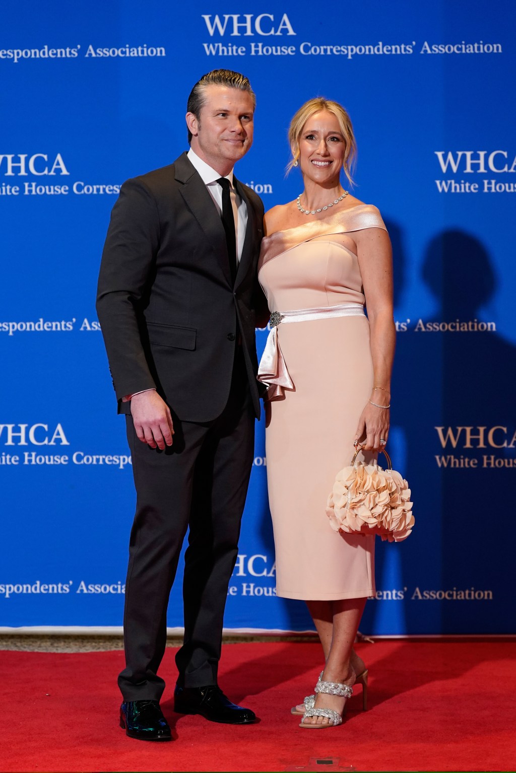 Socialist socialite troll blasted for attacking Pete Hegseth’s wife ...