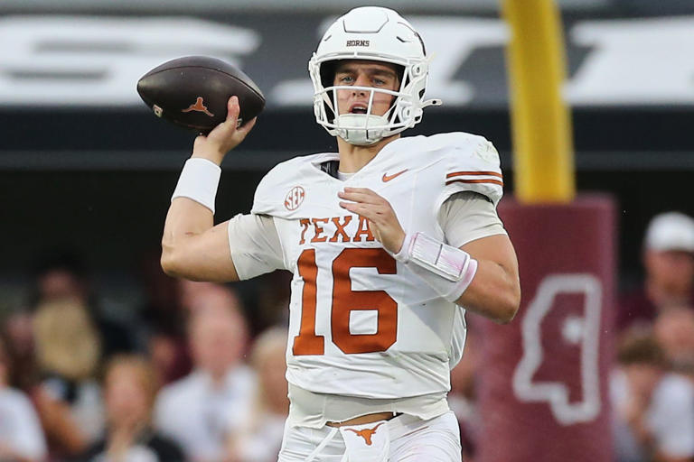 A way-too-early 2027 NFL mock draft roundup for the Cleveland Browns