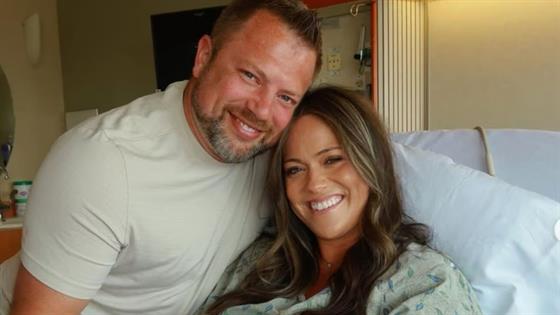Bringing Up Bates' Whitney Bates gives birth, welcomes baby no. 6 with ...