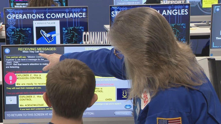 Students visit Challenger Learning Center in Rochester in honor of ...