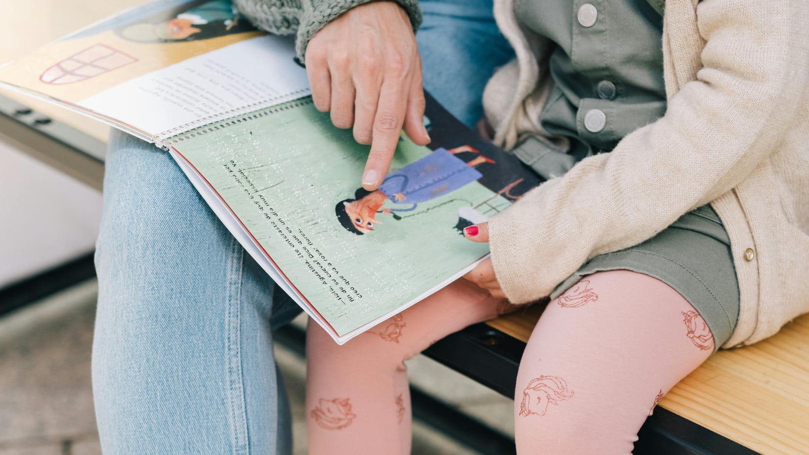 Qué cambia en una niña y un niño cuando un adulto sabe acompañar la lectura
