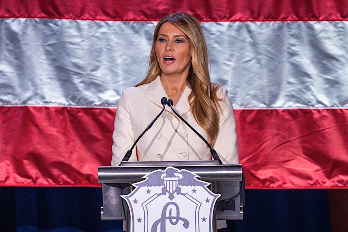 Donald Trump joins Melania Trump in demanding that ABC fire Jimmy ...