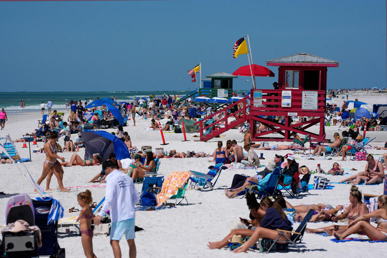 When is Memorial Day, Labor Day? Next three-day weekend is in May