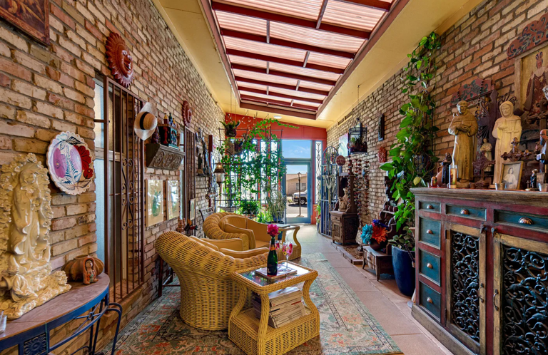 Artistic retreat in Texas with Frida Kahlo flair hits market for $284k