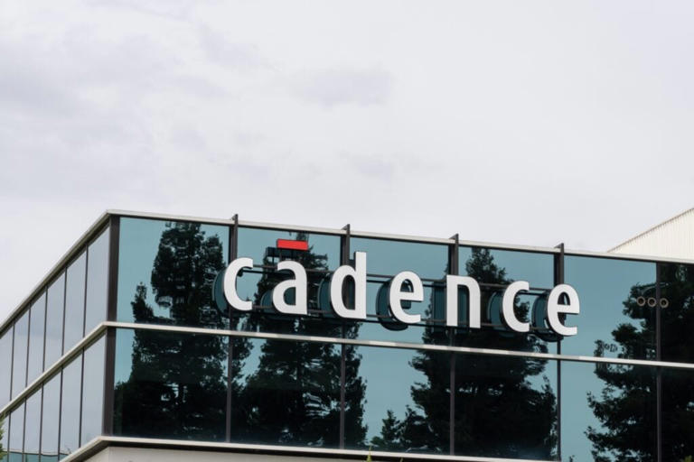 Cadence Design Systems stock moves higher ahead of Q1 earnings
