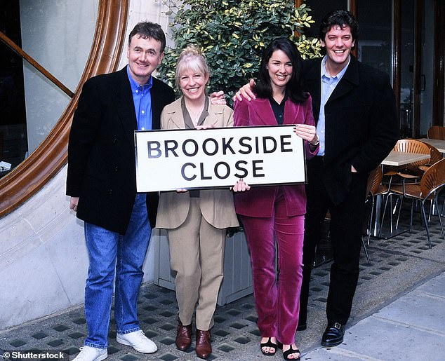 Brookside's Bryan Murray, 76, moves into full-time care after Alzheimer ...