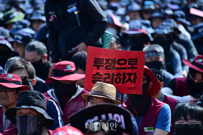 서울지노위, 화물연대 노조 지위 인정…노란봉투법 적용 확대 전망