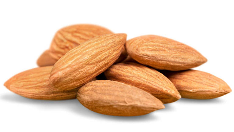 The #1 best nut for weight loss, according to registered dietitians