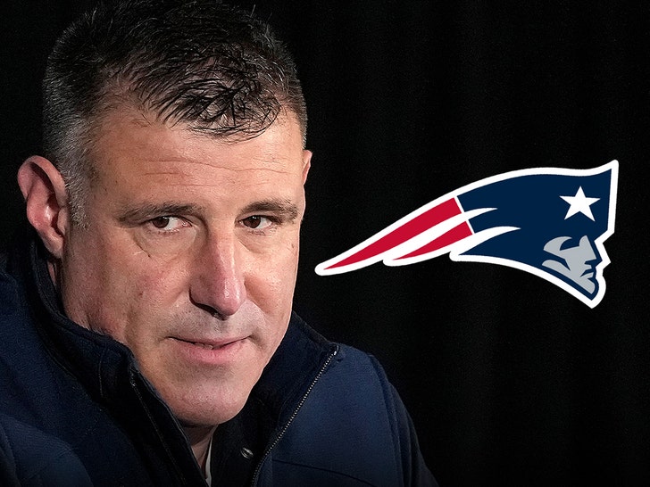 Mike Vrabel already back with Patriots team after weekend of 'counseling'