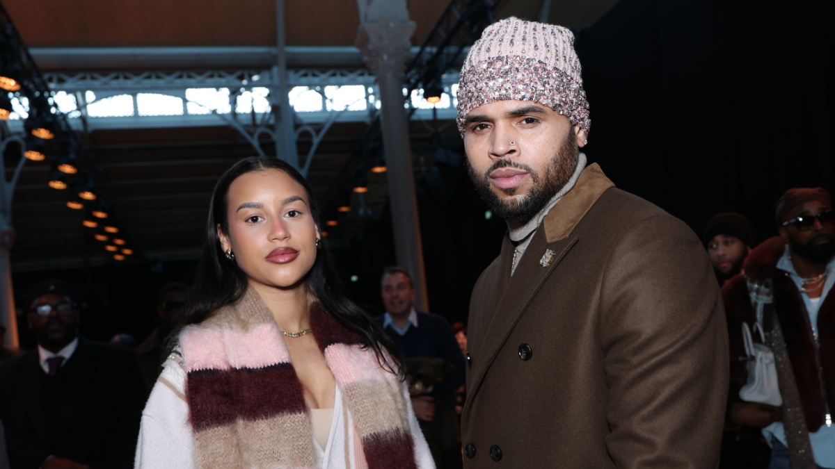 Chris Brown celebrates birth of his new child with girlfriend Jada Wallace