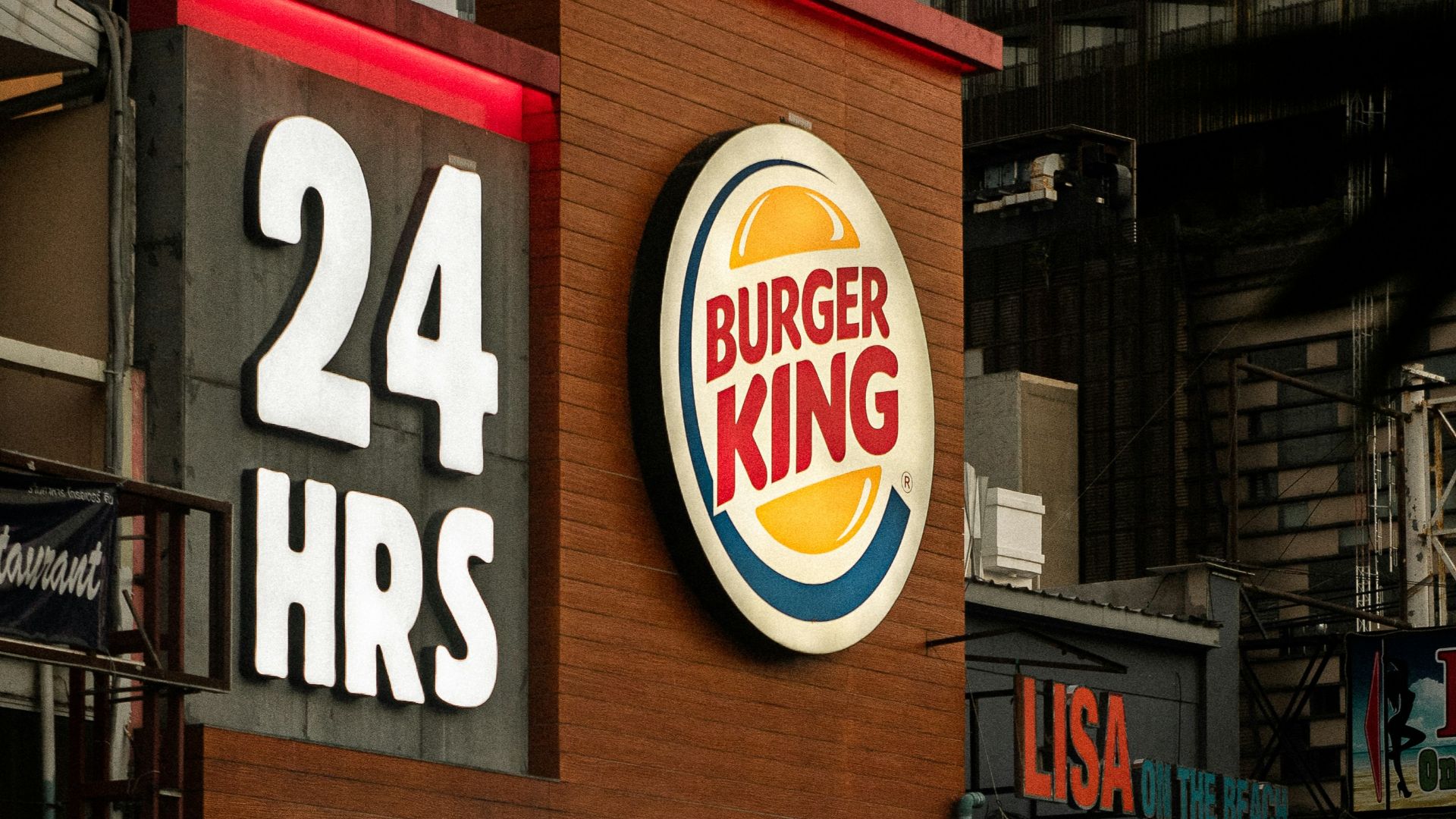 10 fast food burgers that are the least unhealthy & 10 you’re better ...