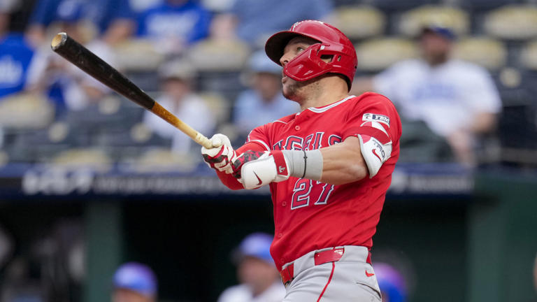 ClutchPoints 2026 MLB power rankings, vol. 10: Red Sox fire Alex Cora ...