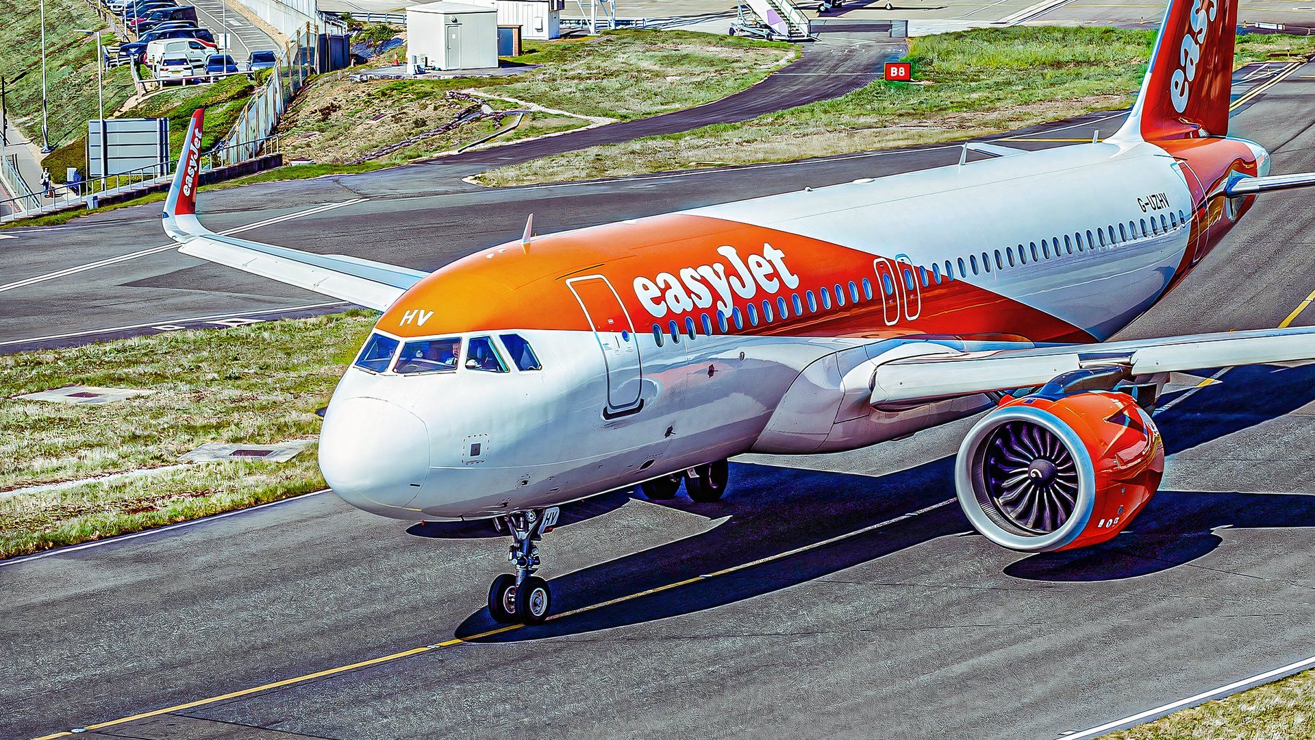 EasyJet unveils 18 new winter routes including record longest flight